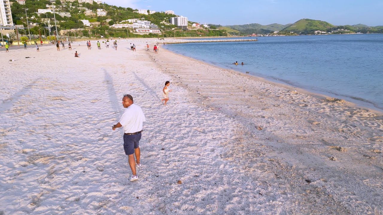 A walk along Ela Beach, Port Moresby, Papua New Guinea - YouTube
