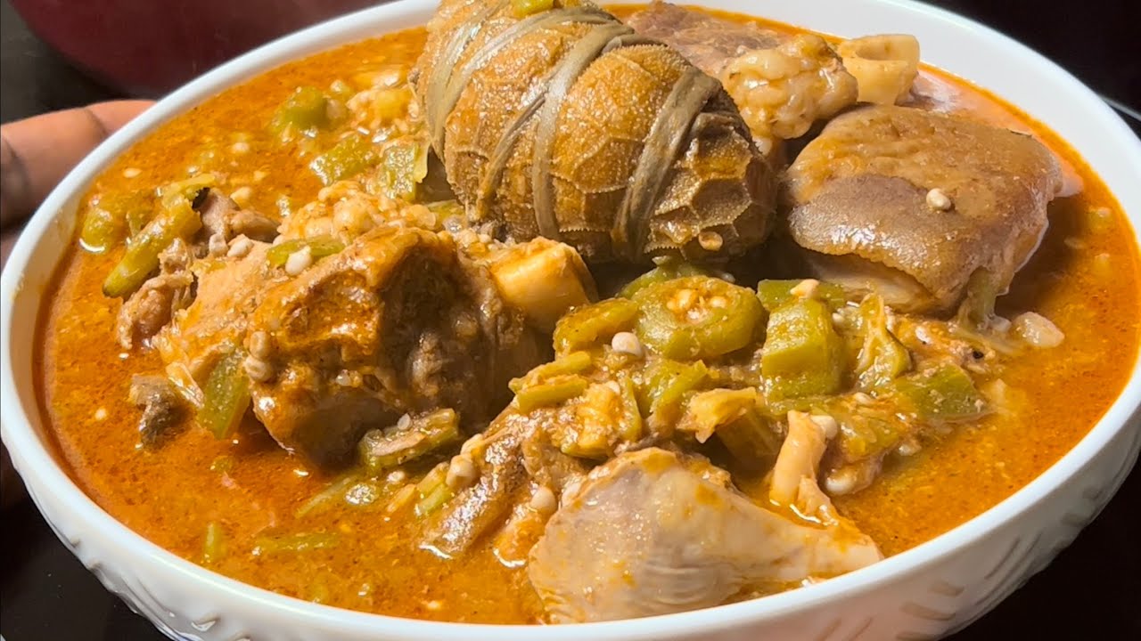 VIANDE DE CHÈVRE FRAÎCHE AU GOMBO ET SAUCE TOMATE || RECETTE FACILE ET ...