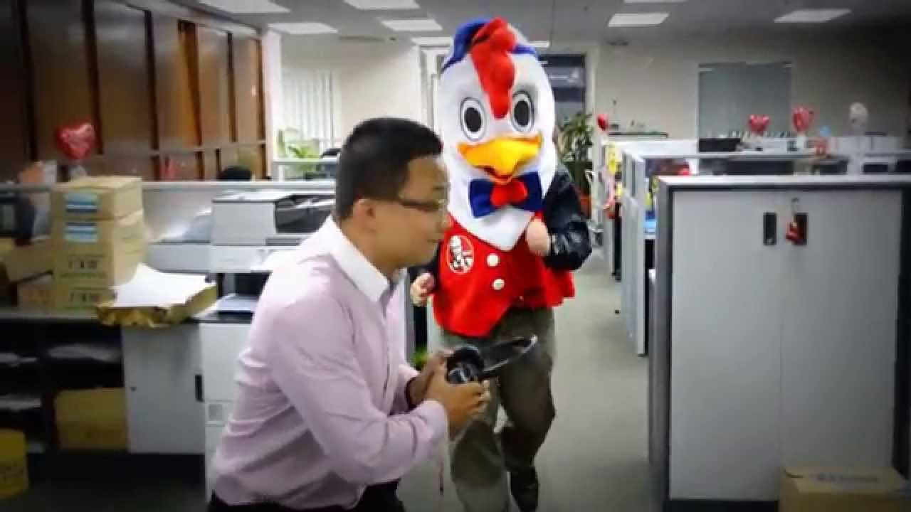 KFC Limited Edition Cristiano Ronaldo Headphones - YouTube