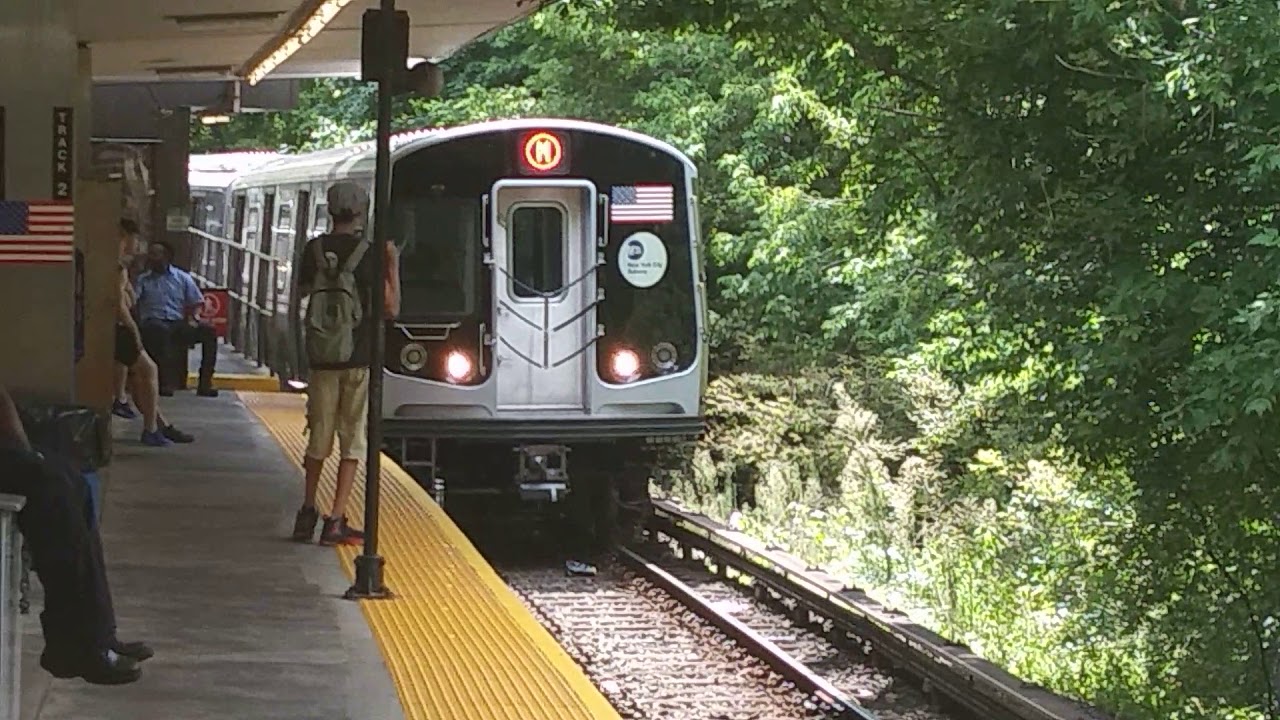 RARE! R179 M Train arrives at Metropolitian Avenue - YouTube