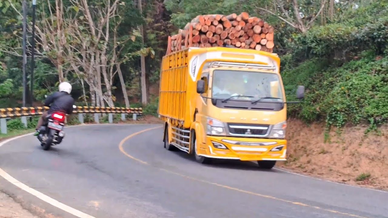 KUMPULAN TRUK EKSTRIM BAWA MUATAN BERLEBIH,MOBIL TRUK MUATAN PENUH ...