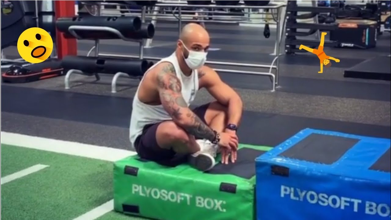 The superhuman ability of Ricochet 🤸 - YouTube