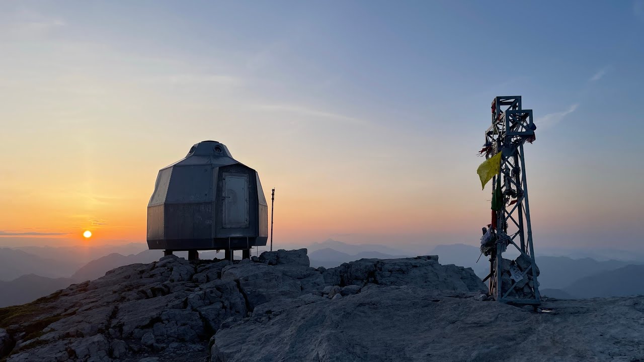 23/5/23 Grignetta Alba dal raccordino Sinigaglia e discesa dal Cecilia ...