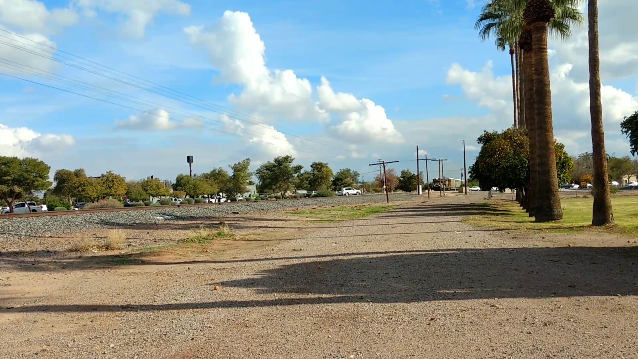 NS 8096 leads auto train through Gilbert, AZ - YouTube