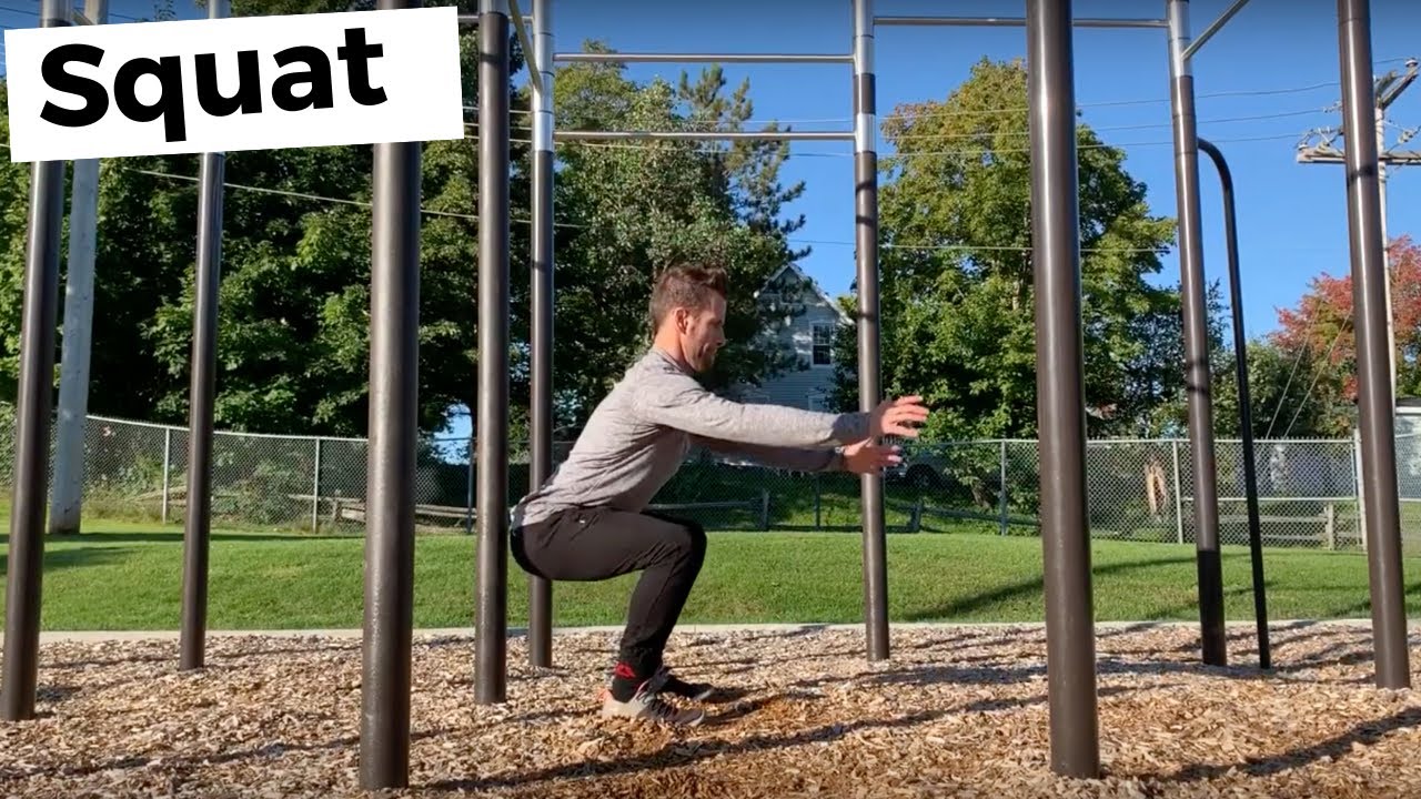 Comment faire un squat / How to squat - YouTube