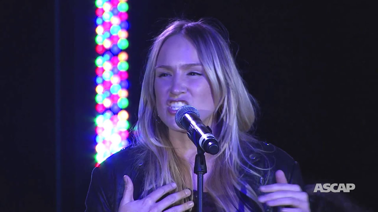 MoZella - "Wrecking Ball" - Live at the 2015 ASCAP Pop Awards - YouTube