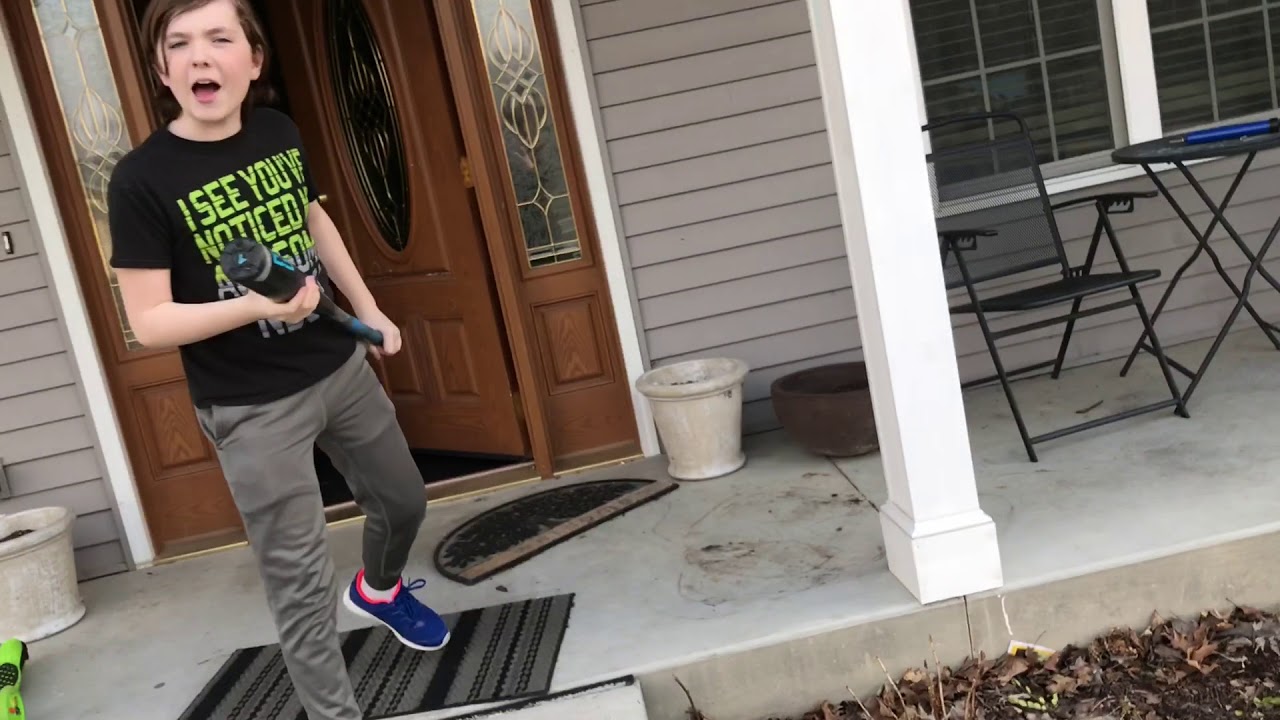 Psycho Kid Destroys Gaming Keyboard - YouTube