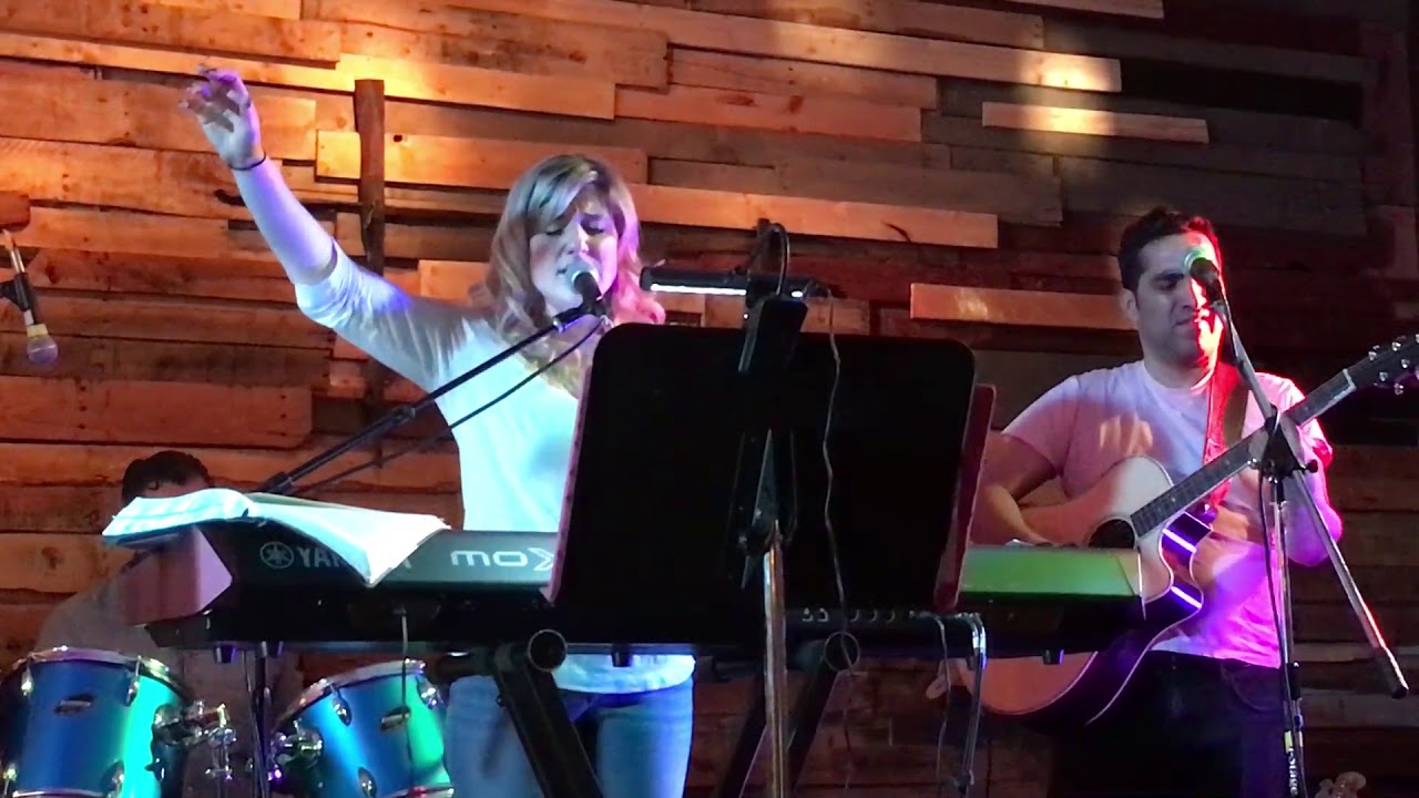 Ashley Elizabeth Carroll at Upper Room Coffeehouse RI - YouTube