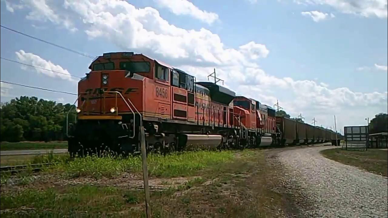 BNSF loaded coal train St. David, Illinois July 9,2017 #8456,#9718 - YouTube
