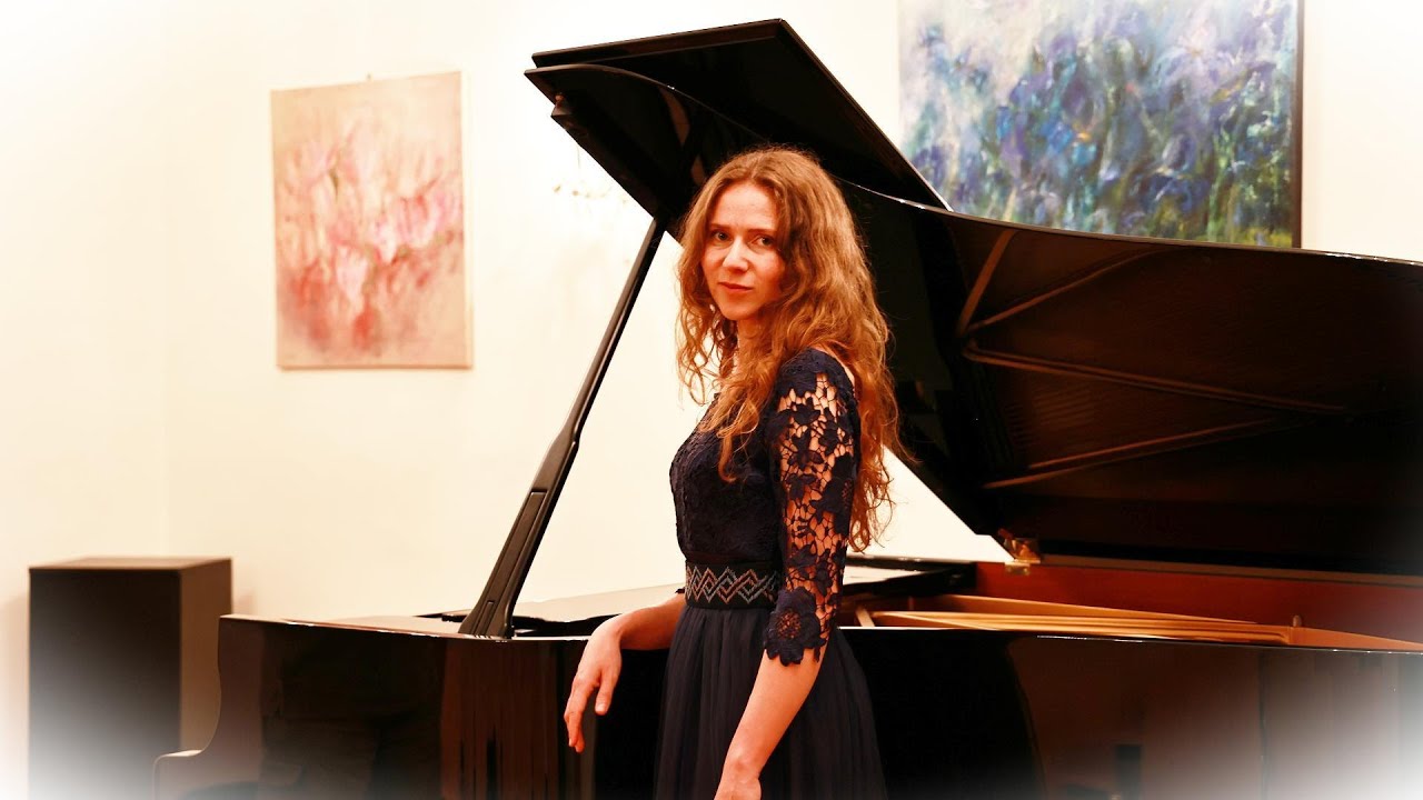 維也納的烏克蘭鋼琴家 Ukrainian pianist in Vienna - YouTube