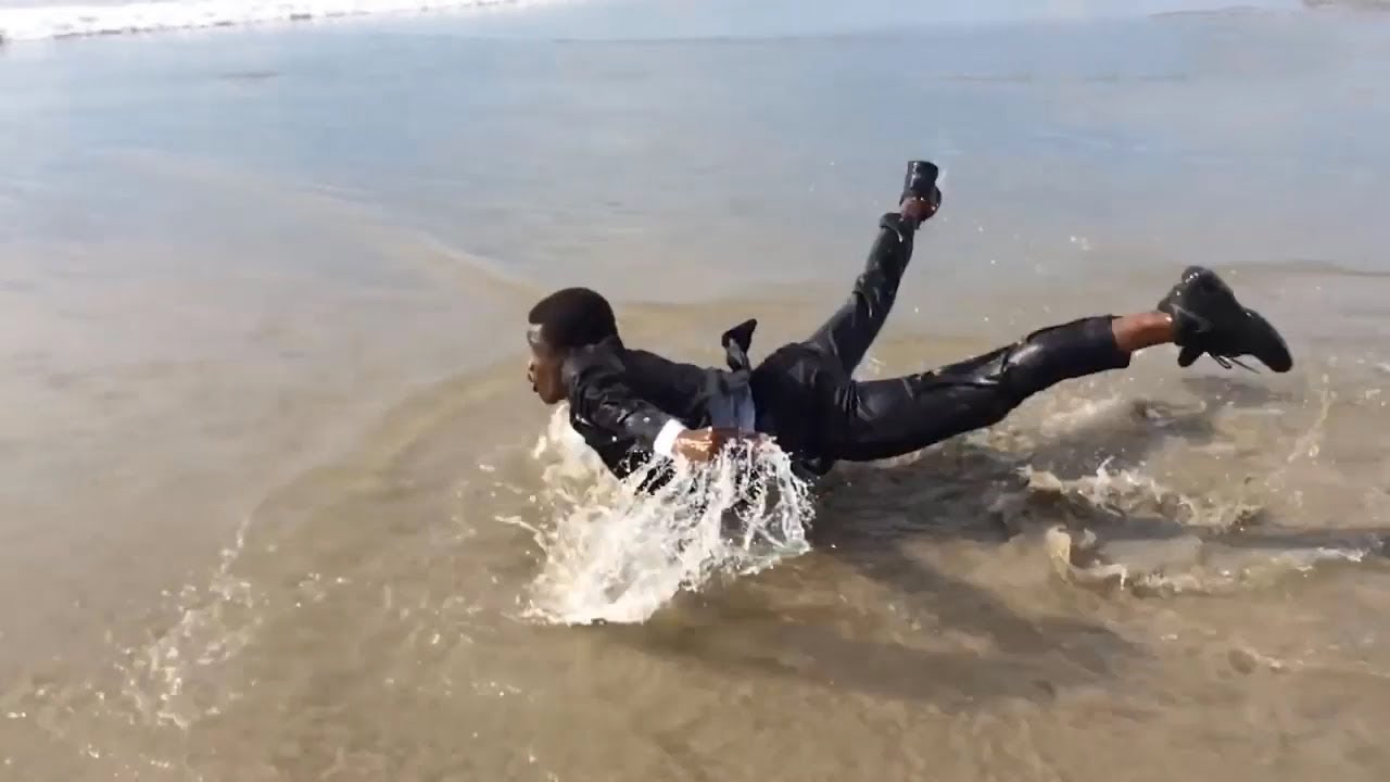 People Doing Stupid Things And Get Hurt - funny video 2017 - YouTube