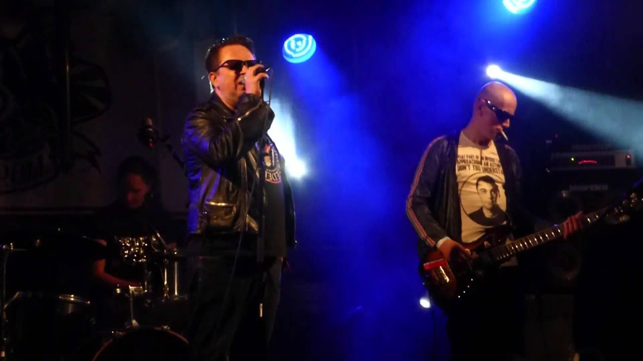 Vennaskond - Pille-Riin: Punk'N'Roll 2015 - YouTube