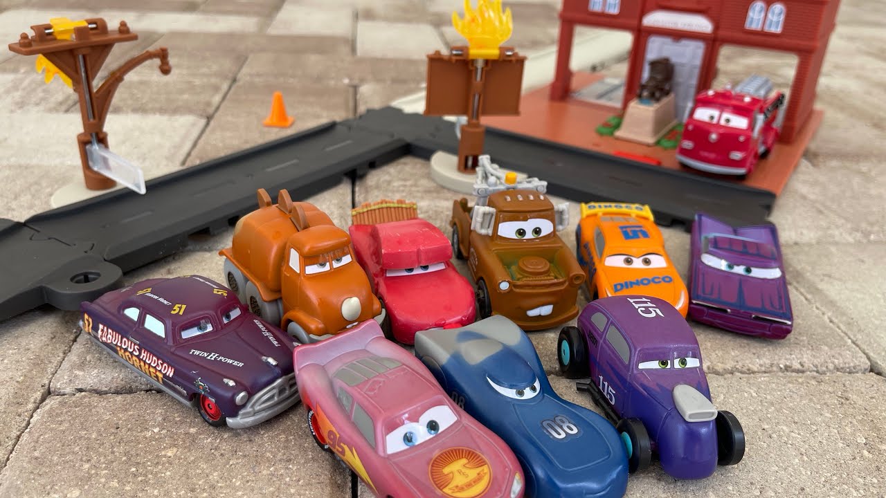 What Surprises Await in Red's Fire Station? 🔥 Color Changing Pixar Cars ...
