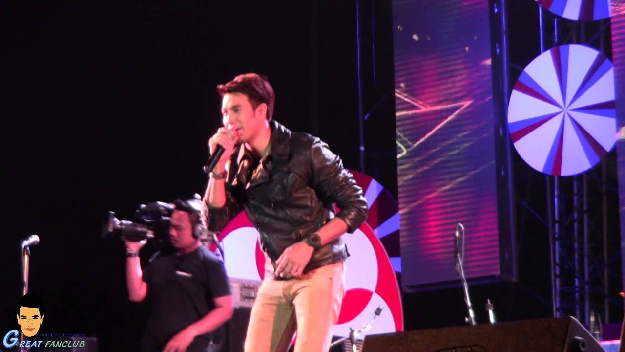 เกรท วรินทร : คุกเข่า [Mega Wish Countdown 2014] - YouTube