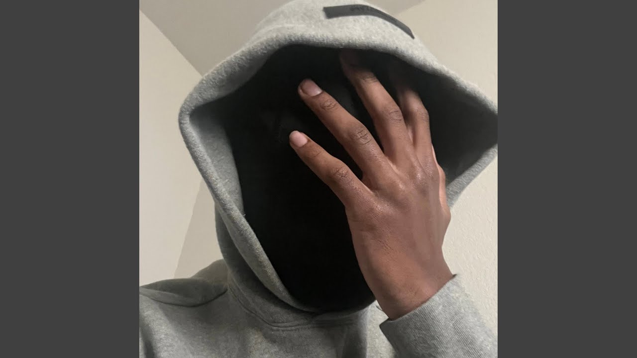 in the dark (feat. juggmyslatt) - YouTube