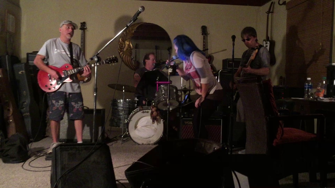 Crystallea Monroe and the Wait till Friday Band - Machine Head(cover ...