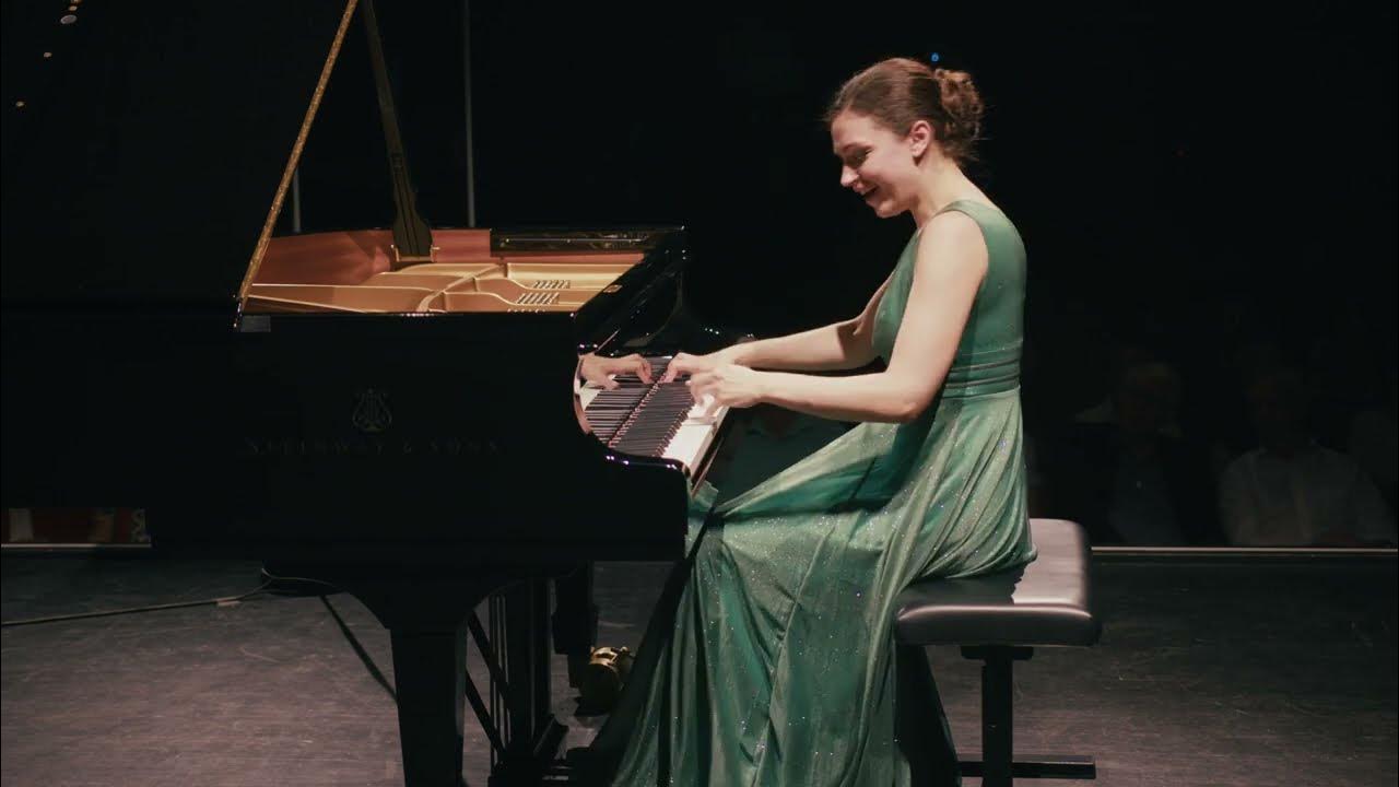 Frédéric Chopin Ballade No. 1 Op. 23 Olga Scheps live - YouTube