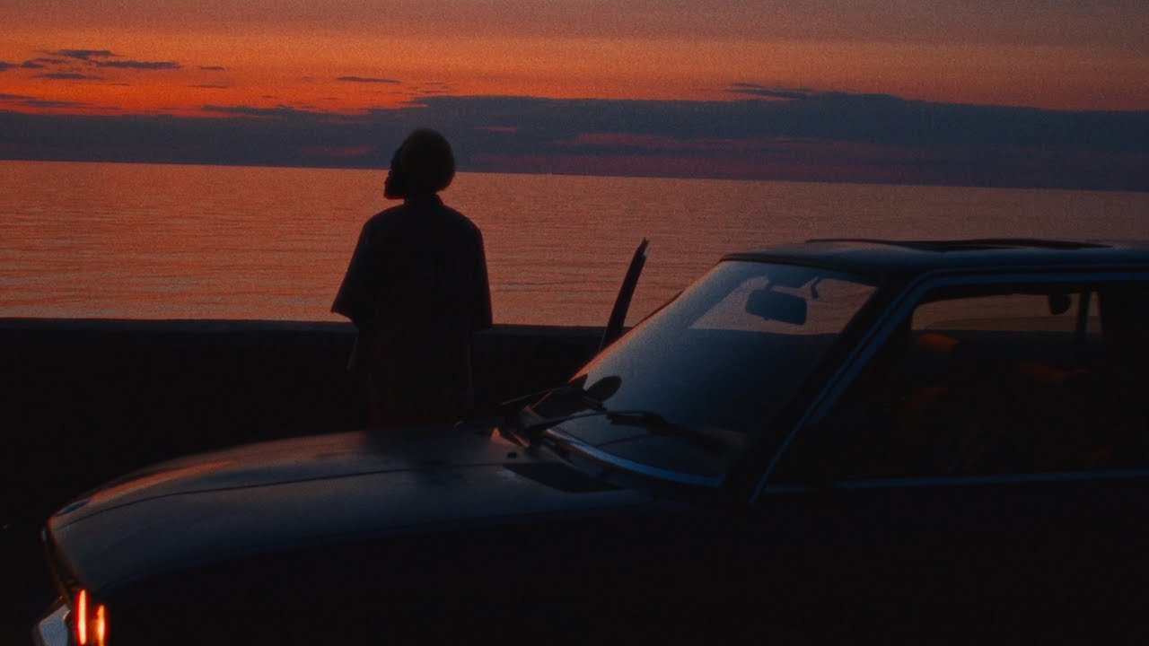 Tim Lyre - Chasing Wind (Official Video) - YouTube