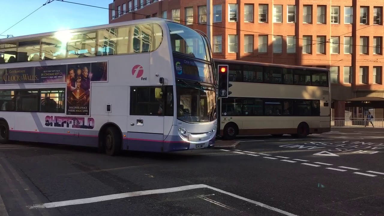 First Bus Sheffield X Manchester/Glasgow 33866 At City Hall On 120 To ...