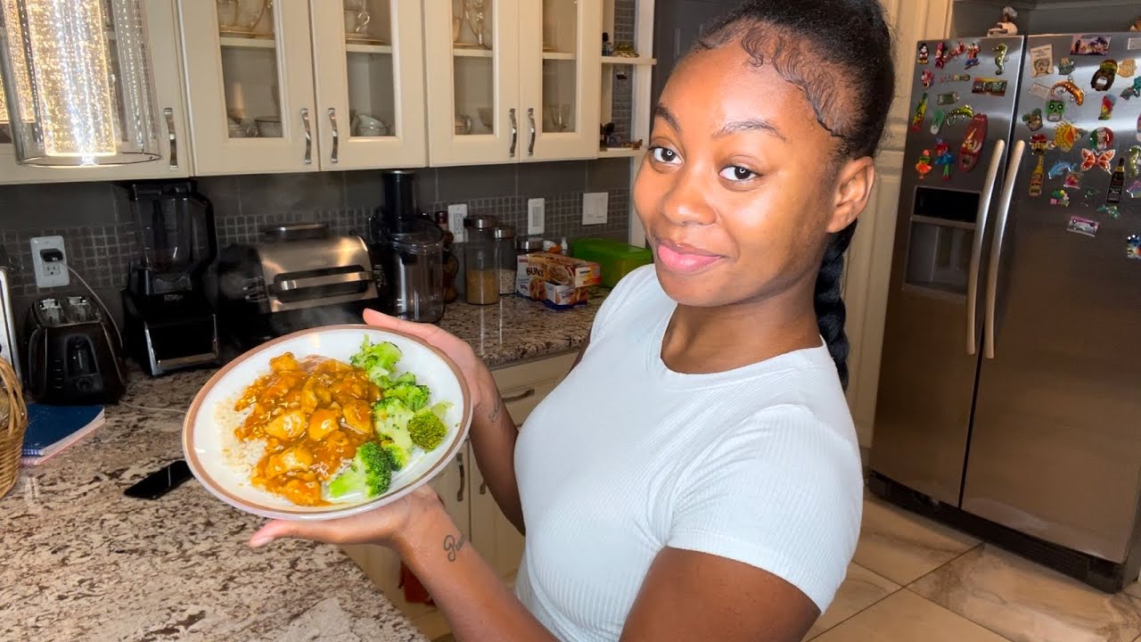 Cooking with Jay | DIY Chicken & Broccoli dinner - YouTube