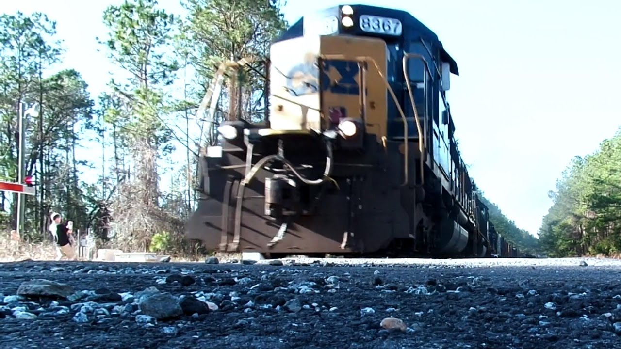 CSX Train At Ground Level Split Screen - YouTube
