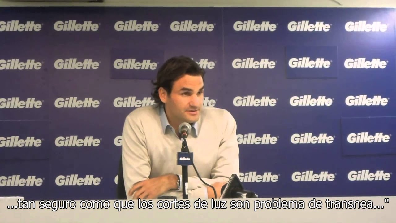 Roger Federer saluda a Peter Kozak - YouTube