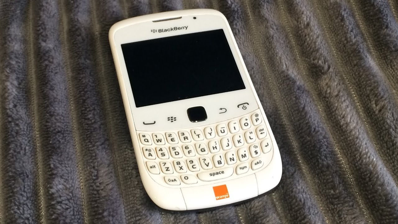 Blackberry Curve mobile phone Retro Review - YouTube