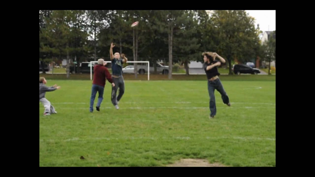 amazing one hand catch in football - YouTube