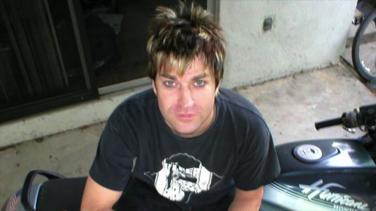 Mark Provart - It Only Hurts (feat Lonny Paul) - YouTube