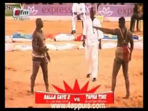 Combat de l'année BALLA GAYE 2 vs TAPHA TINE  Le 02 Juin 2013