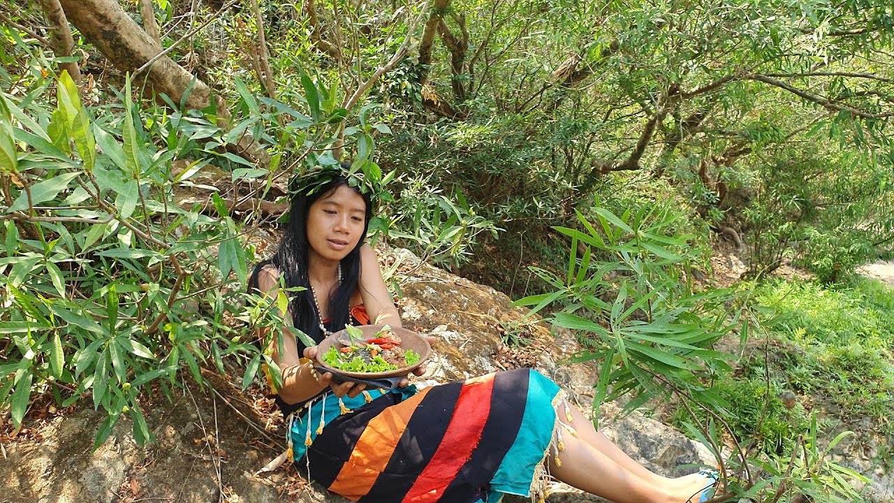 primitive survival - Cooking Fish And Make Strange Food in Forest ...