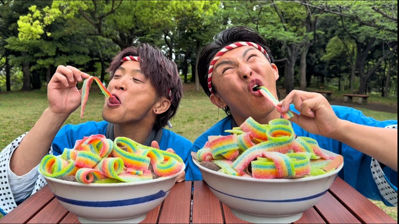 Colorful gummy gluttonous battle🌈 - YouTube