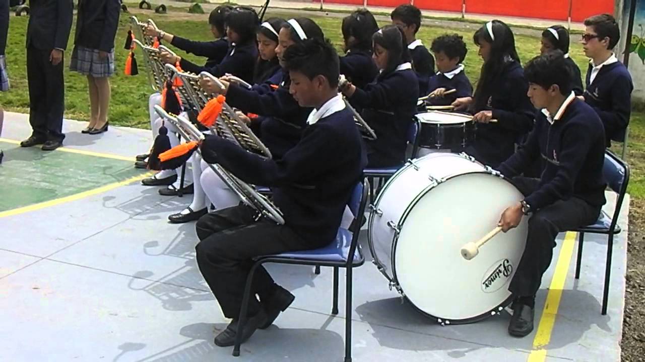 Ensamble de Percusión BICENTENARIO - Himno a PAQUISHA - U.E.M.M.B - YouTube