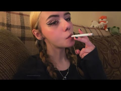 cute late night smoke - stwabeebunny 