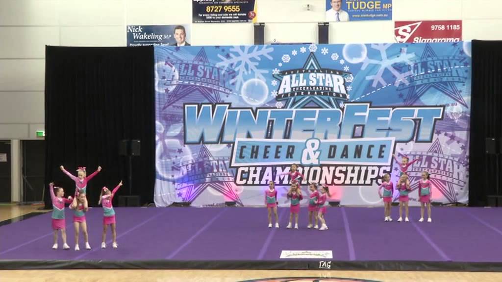 Upstage Dance - Pretty In Pink - YouTube