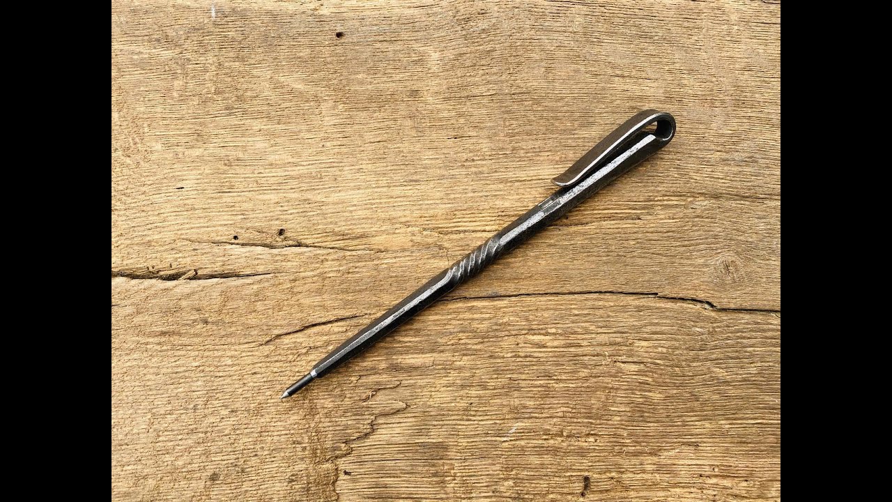 Blacksmithing - Forging a scribe - YouTube