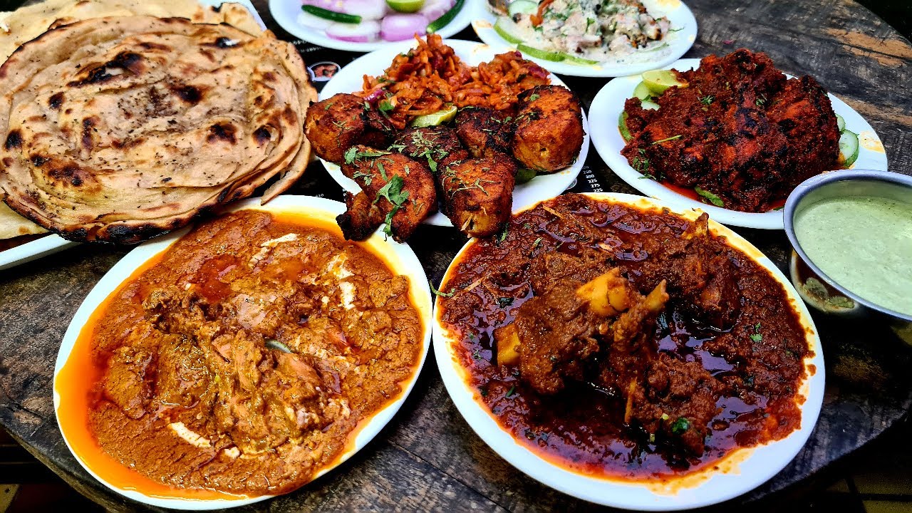 KHAMIRI KE SAATH MUTTON KORMA AUR BUTTER CHICKEN with MACHI AND BARRAH ...