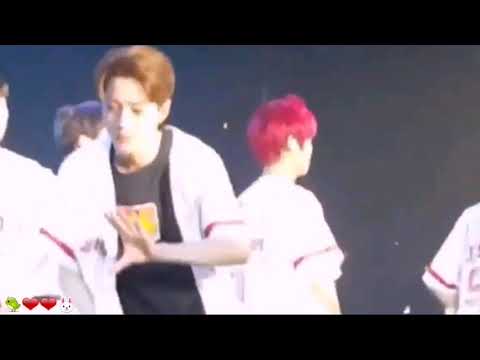 Compilation of Woojin Touching Jihoon's Head - 2PARK 짹윙 분쏘단 CHAMWINK