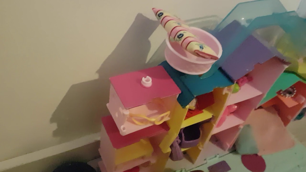 Ilkee serkku ja kiltti serkku #1 - YouTube