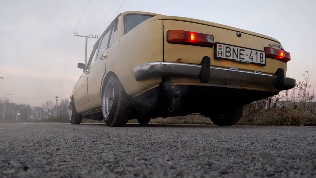 Wartburg 353 Exhaust sound - YouTube