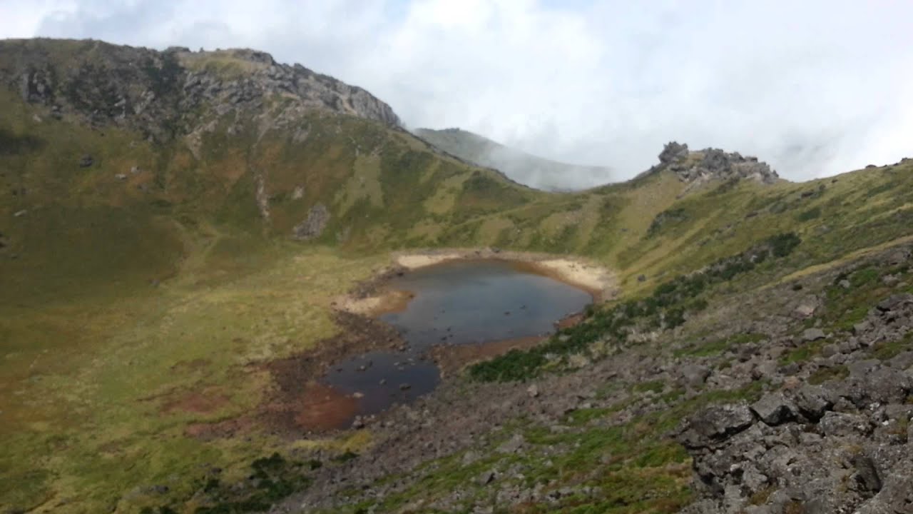 Top of the Mt. Halla called Baek rok dam - YouTube
