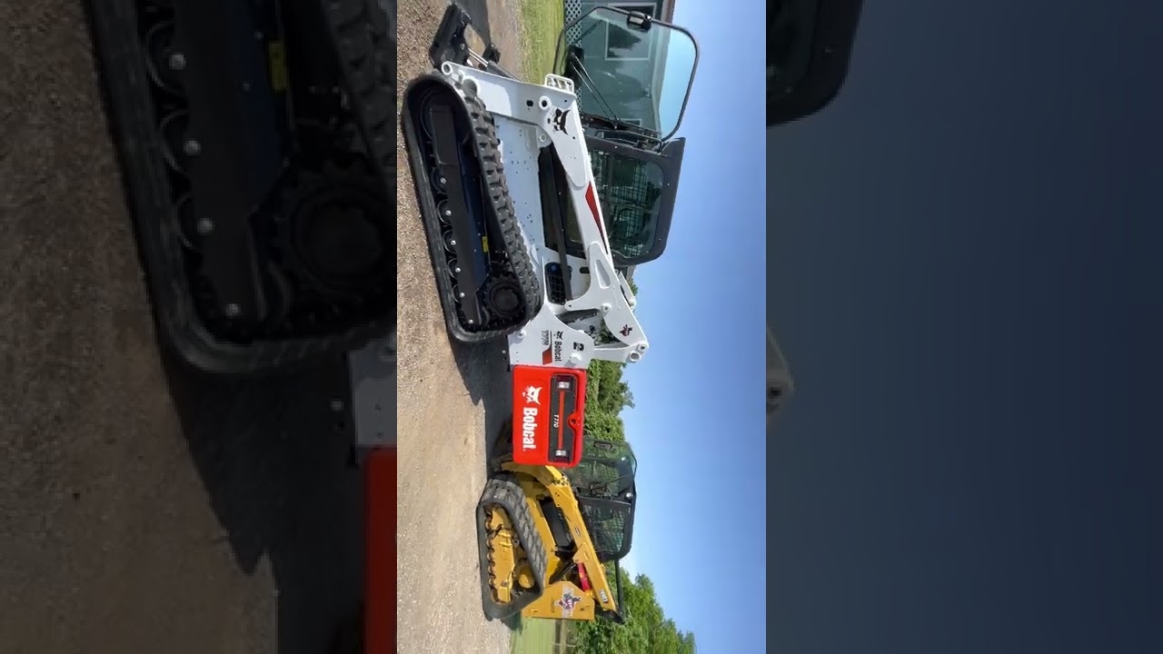 CAT 289 D3 vs Bobcat T770 who wins - YouTube