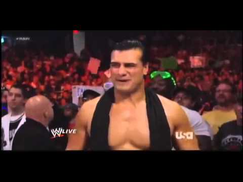 WWE RAW 09/03/12 Sheamus vs Jack Swagger