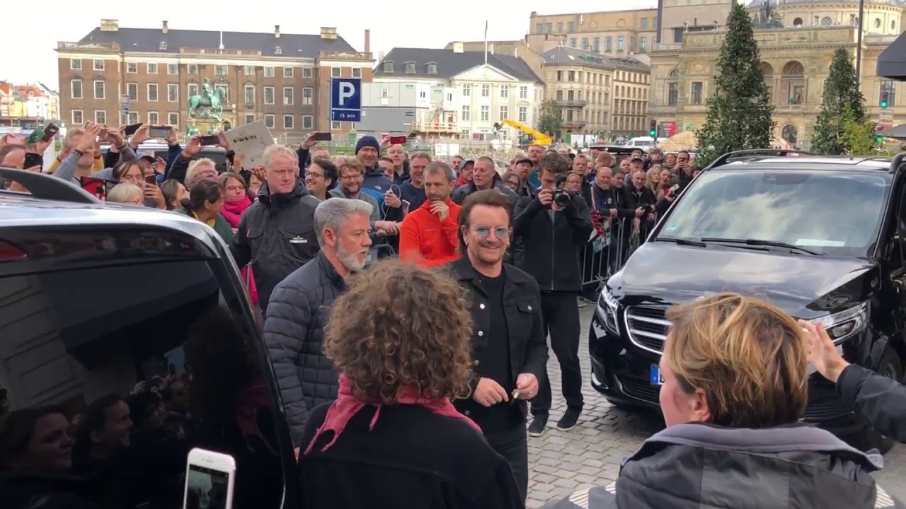 Bono talking to fans in Copenhagen - YouTube