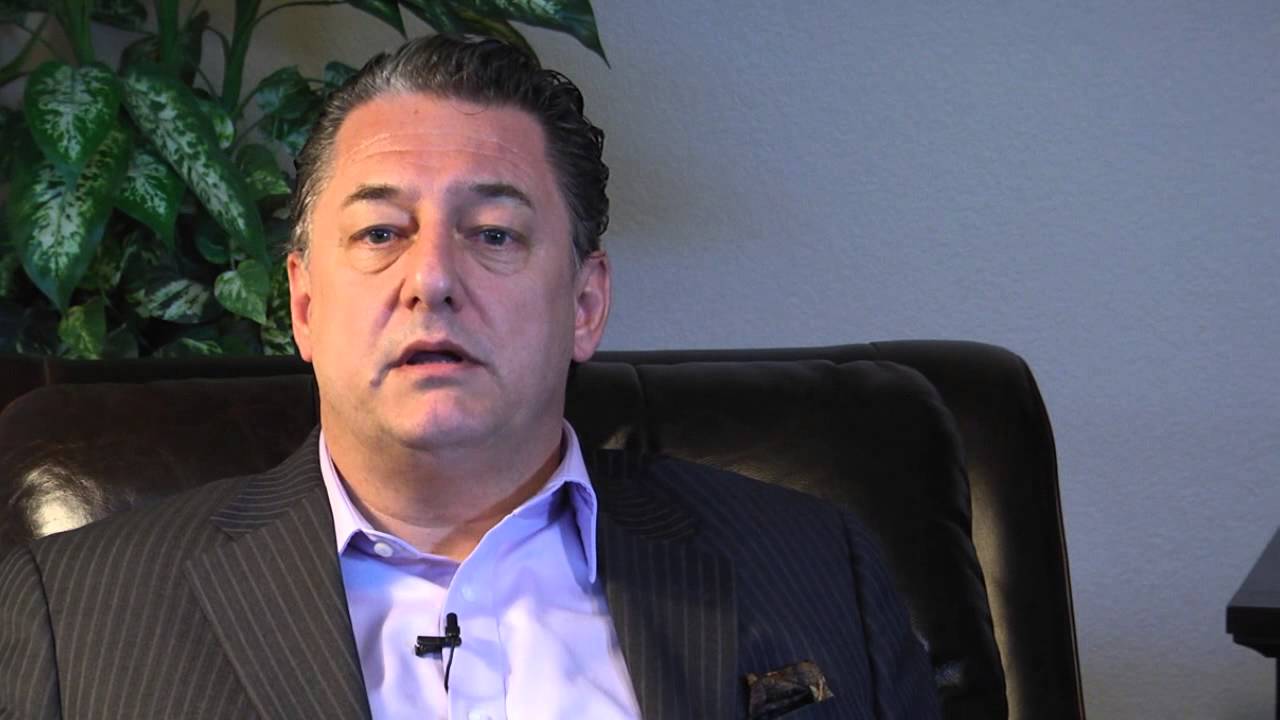 Jean-Luc Pelissier, Universal Instruments - YouTube