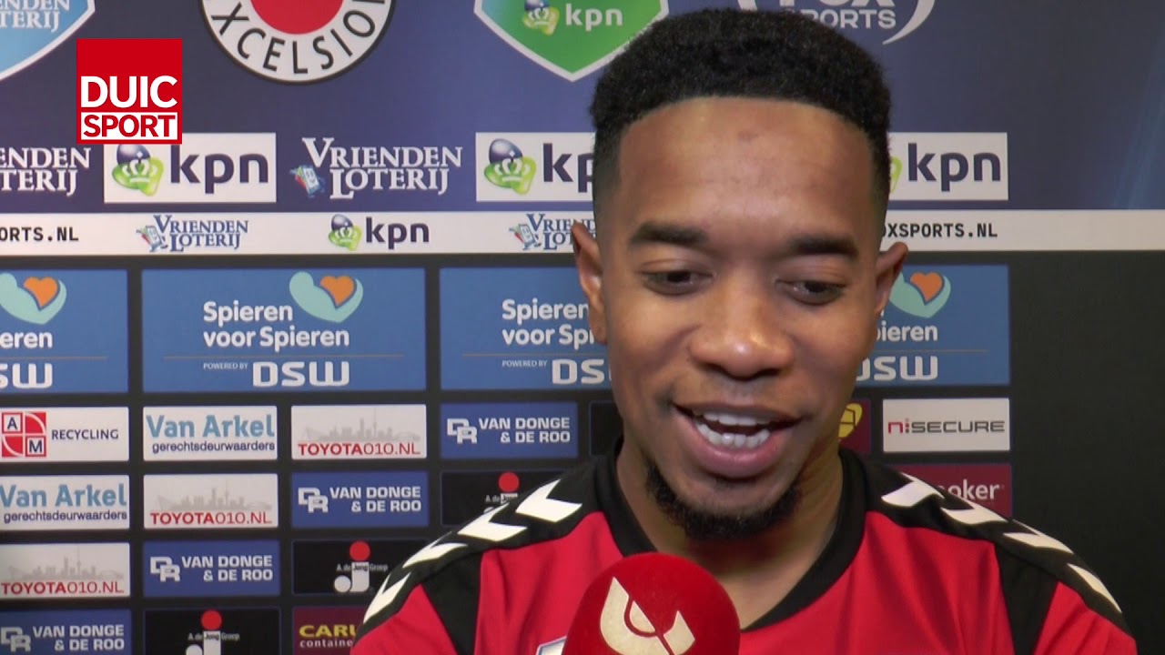 Urby Emanuelson na afloop van Excelsior - FC Utrecht - YouTube