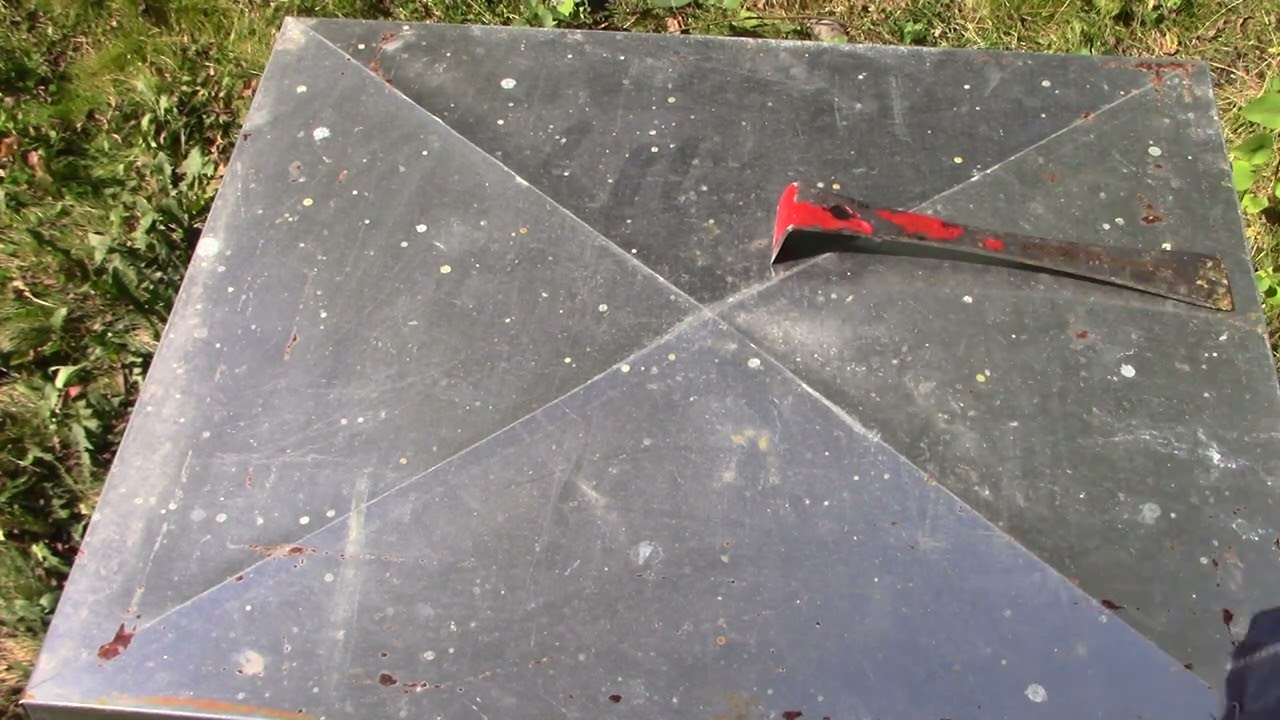 Using Thymovar for fall mite treatment. Organic Beekeeping. - YouTube