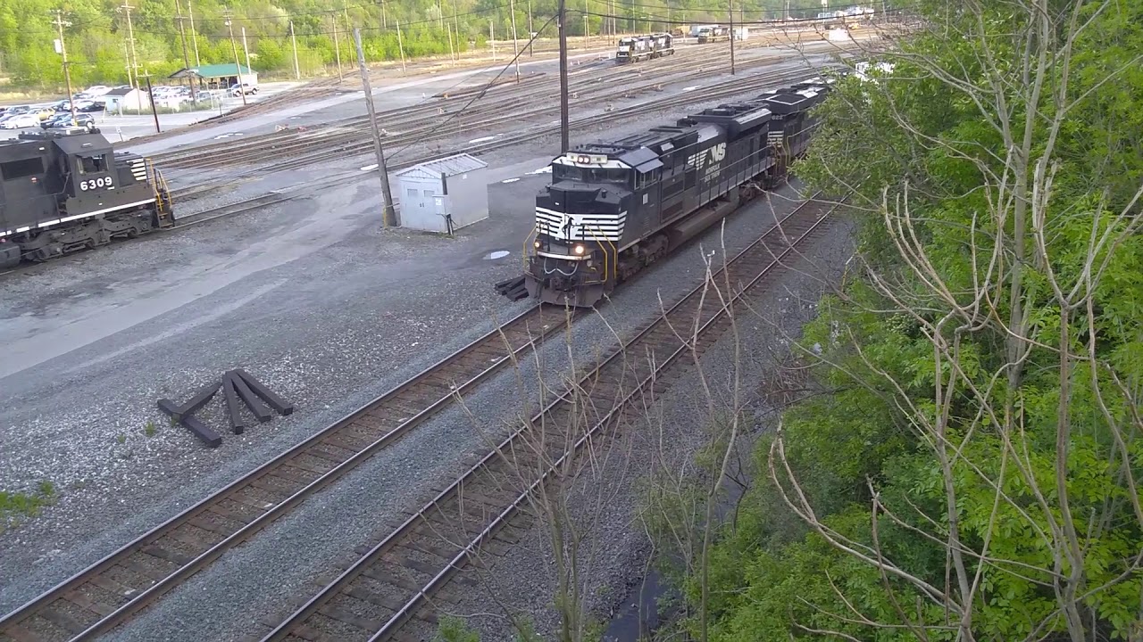 Norfolk Southern "barcode" Train departing the NS rose yard - YouTube