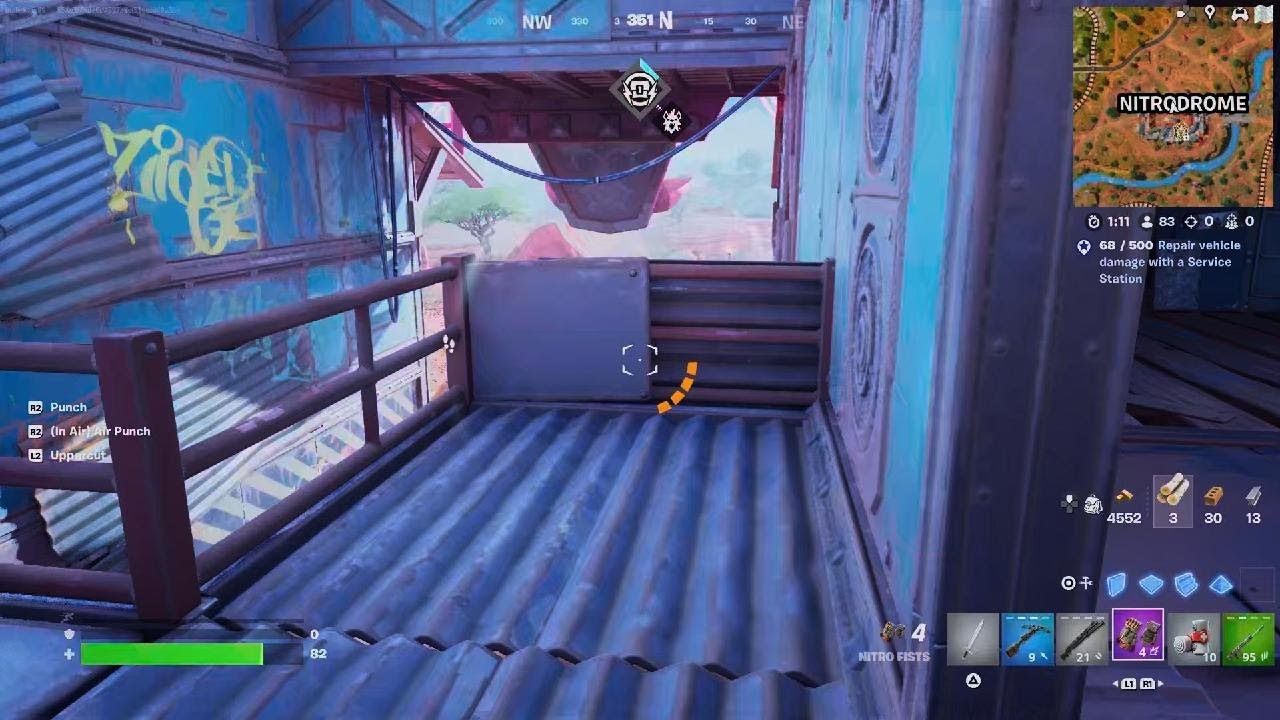 Future Trunks Clutches Fortnite W - YouTube