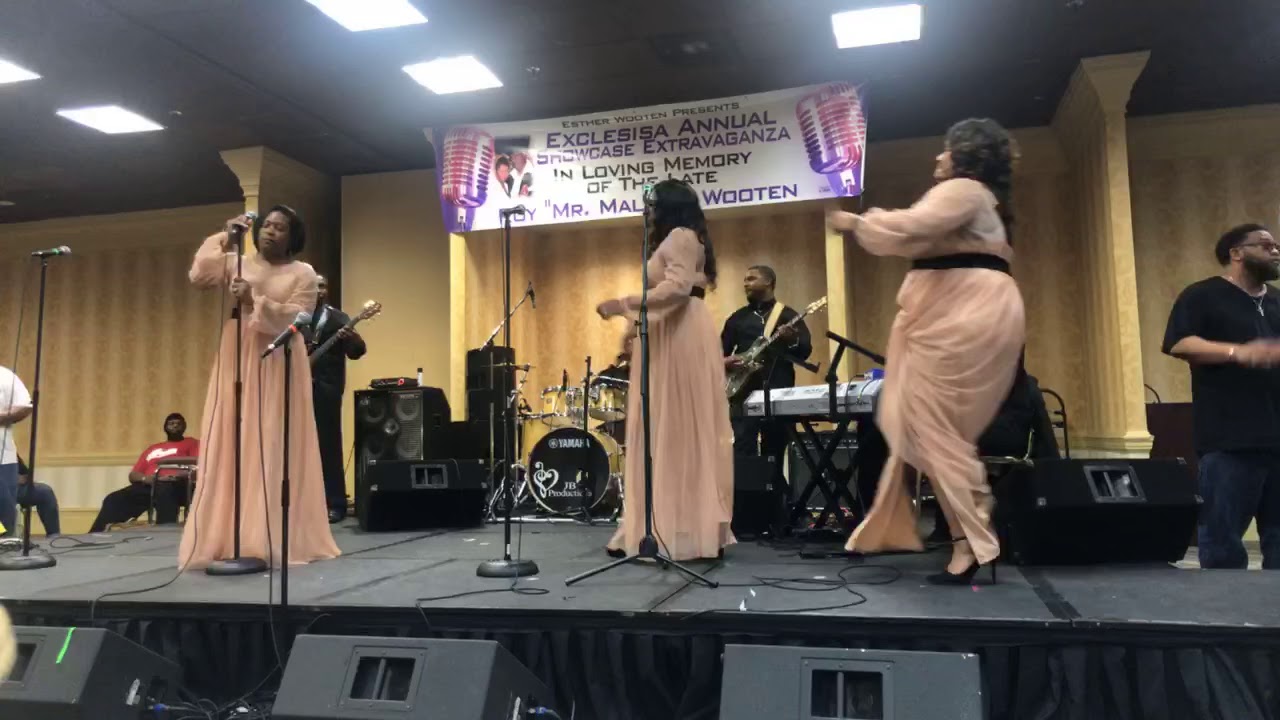 Min Vicki Davis & The Anointed Angels - YouTube